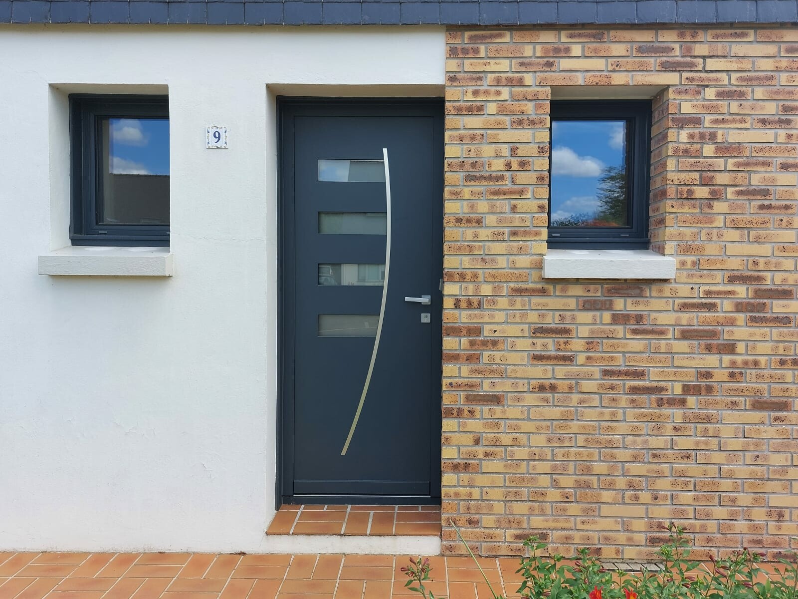 Porte entrée et fenêtres un vantail alu - Saint-Avé